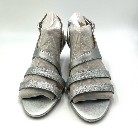 Naturalizer | Shoes | Naturalizer Womens Silver Metallic Glitter Taimi ...